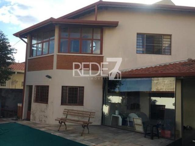 casa à venda em Jardim Chapadão