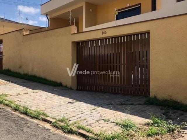 casa à venda em Jardim Chapadão