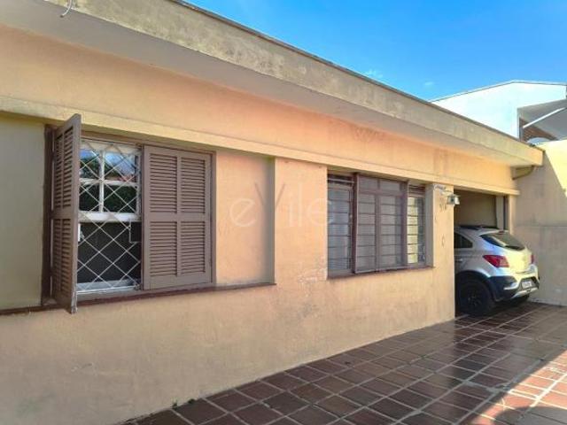 casa à venda em Jardim Chapadão