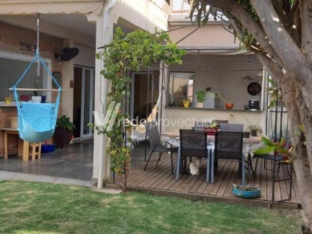 casa à venda em Jardim Chapadão