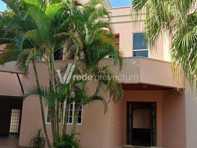 casa à venda em Jardim Chapadão