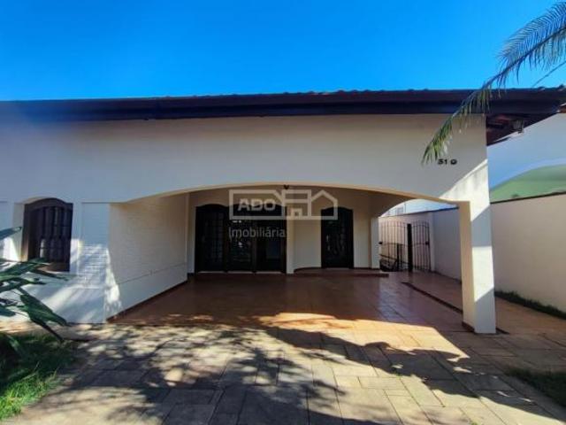 casa à venda em Jardim Chapadão