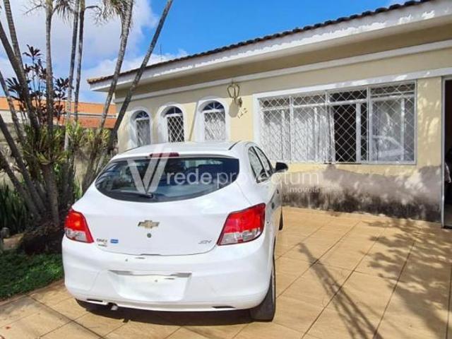 casa à venda em Jardim Chapadão