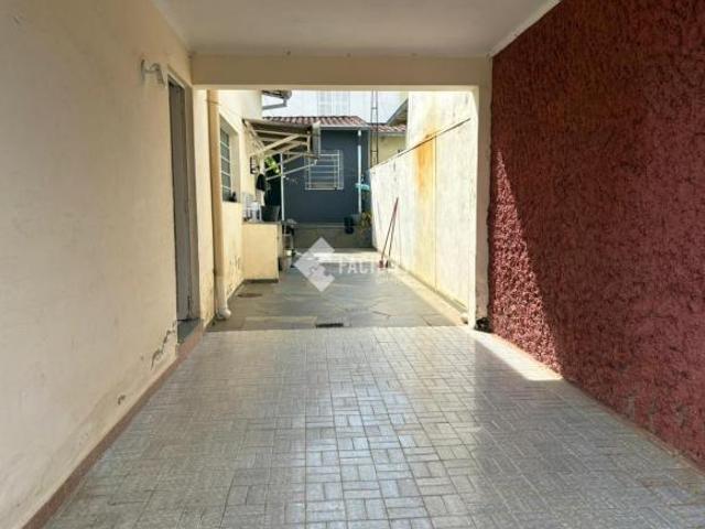 casa à venda em Jardim Chapadão