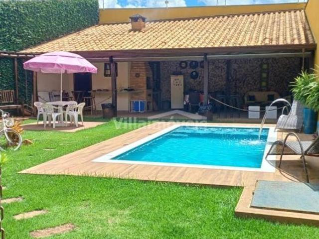 casa à venda em Jardim Chapadão