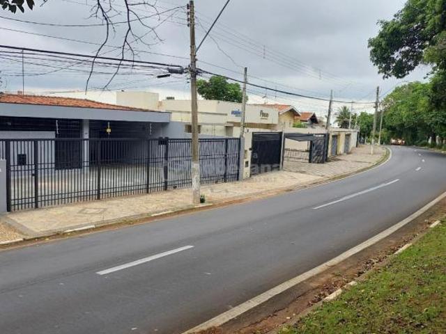 casa à venda em Jardim Chapadão