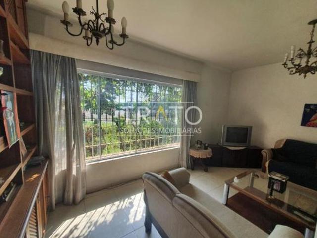 casa à venda em Jardim Chapadão