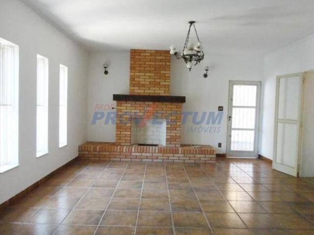 casa à venda em Jardim Chapadão