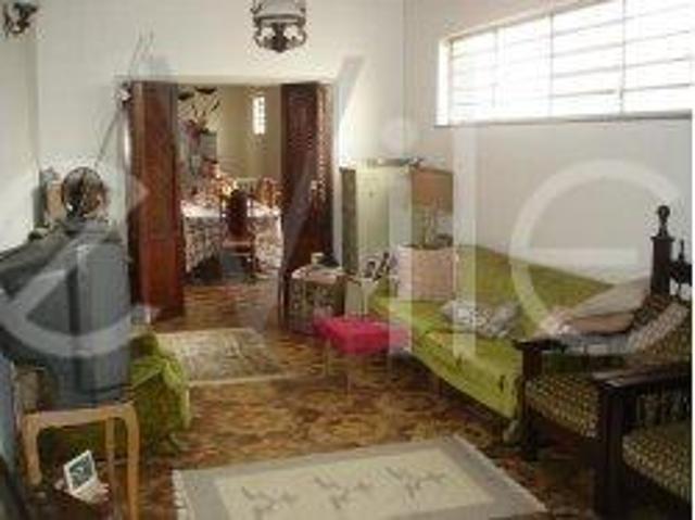 casa à venda em Jardim Chapadão