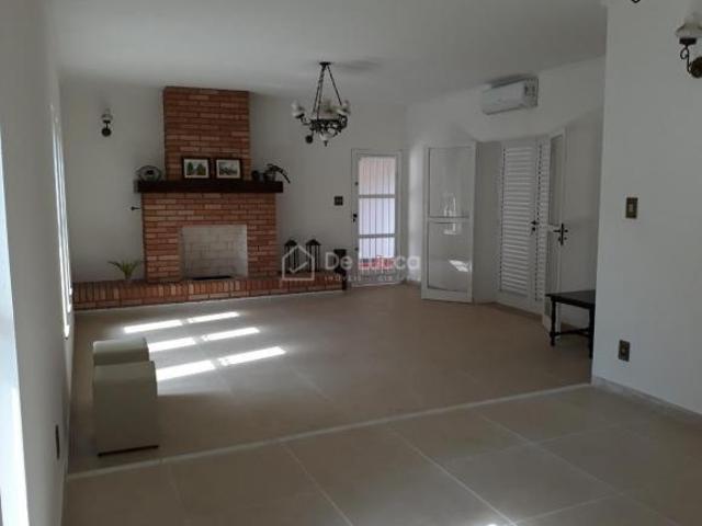 casa à venda em Jardim Chapadão