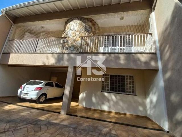 casa à venda em Jardim Chapadão