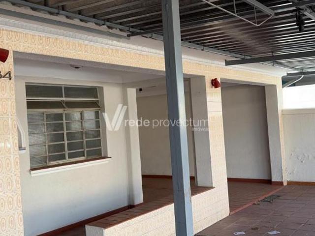 casa à venda em Jardim Chapadão