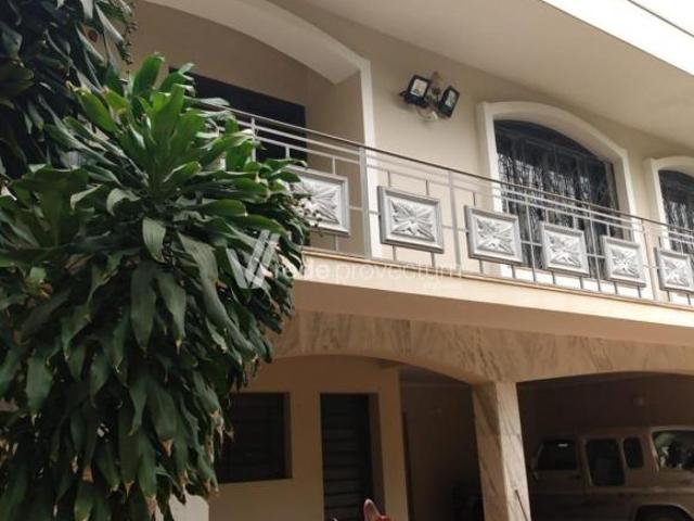 casa à venda em Jardim Chapadão