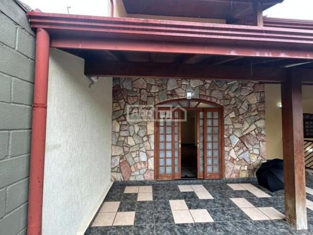 casa à venda em Jardim Chapadão