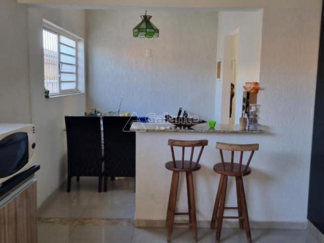 casa à venda em Jardim das Bandeiras