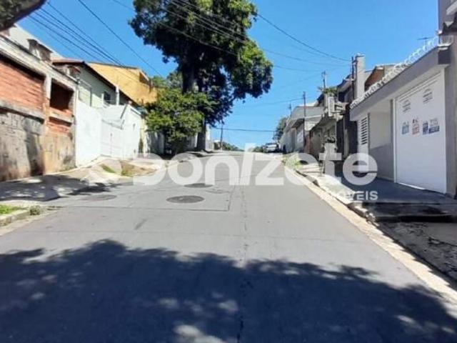 Casa à Venda em Jardim das Maravilhas, Santo André – 2 Quartos, 1 Suíte, Financiamento