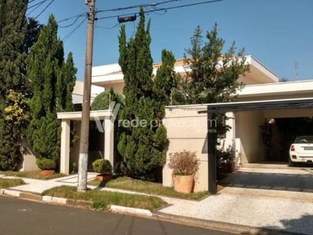 casa à venda em Jardim de Itapoan