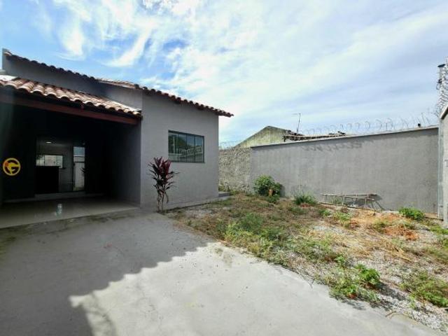 CASA A VENDA EM JARDIM DOM BOSCO APARECIDA DE GOIÂNIA COM QUINTAL