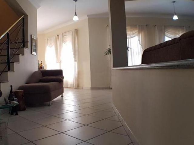 casa à venda em Jardim Eulina