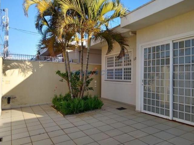 casa à venda em Jardim Eulina