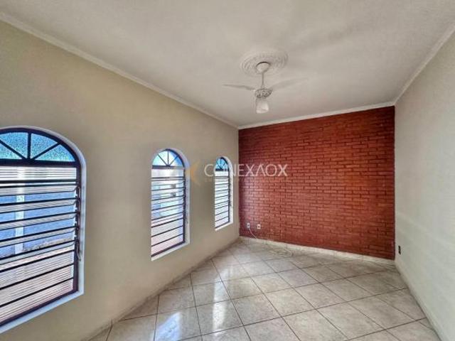 casa à venda em Jardim Eulina