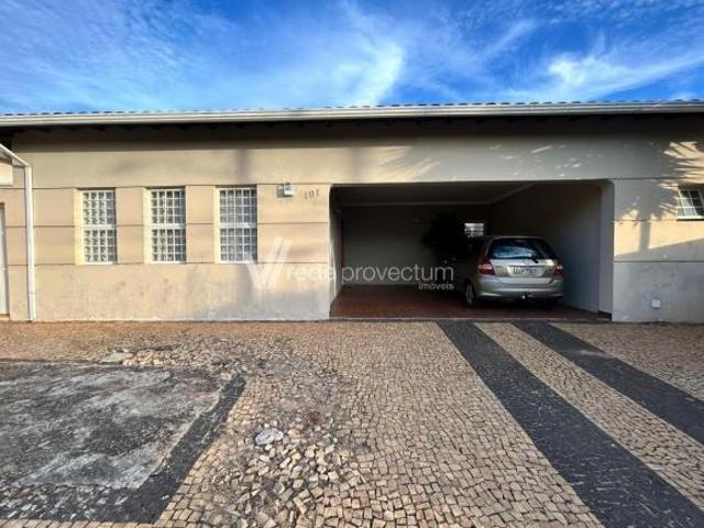 casa à venda em Jardim Eulina