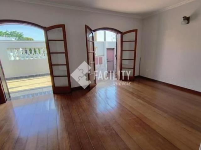 casa à venda em Jardim Eulina