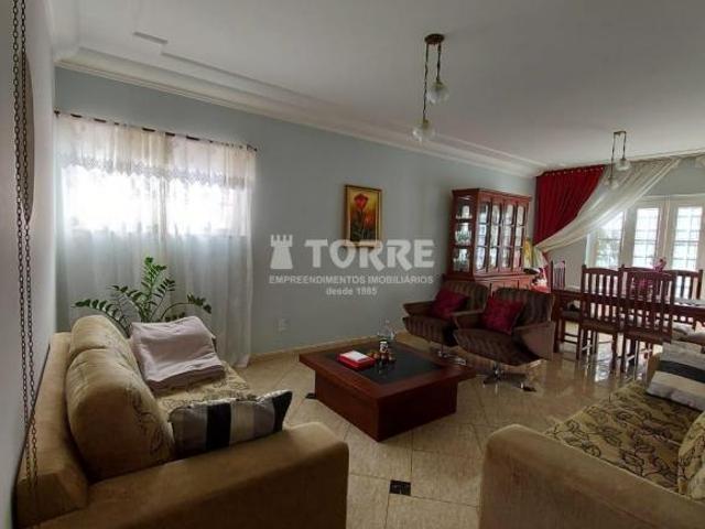 casa à venda em Jardim Eulina