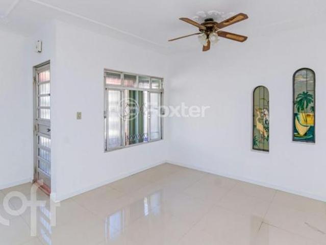 Casa à venda em Jardim Floresta com 154 m², 4 quartos, 1 suíte, 2 vagas