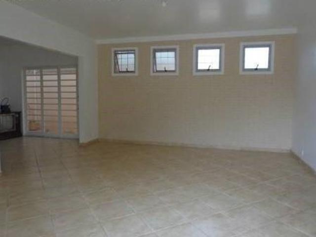 casa à venda em Jardim Guanabara