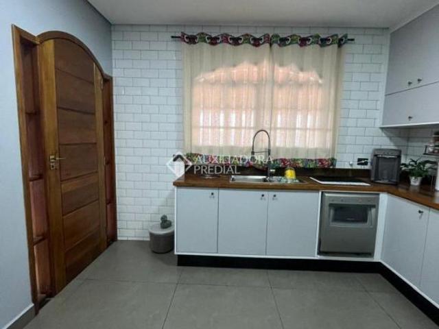Casa à venda em Jardim Guapituba, Mauá