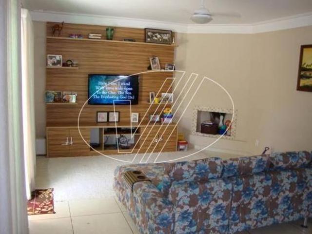 casa à venda em Jardim Guarani