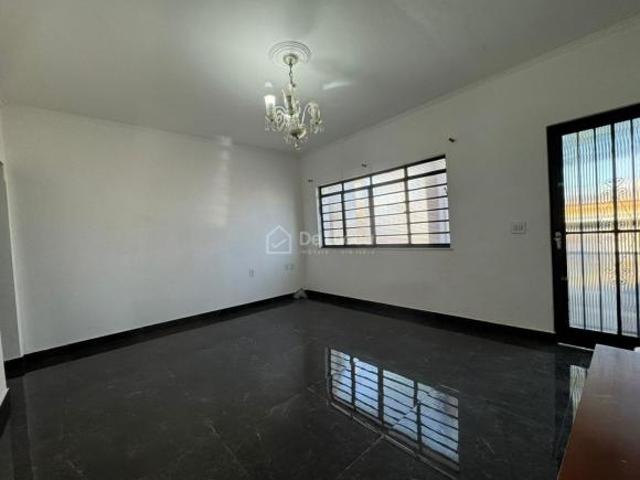 casa à venda em Jardim Guarani