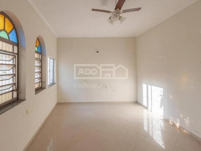 casa à venda em Jardim Guarani