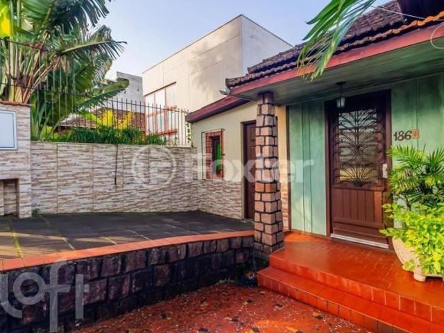 Casa à venda em Jardim Itu Sabará com 250 m², 2 quartos, 1 vaga