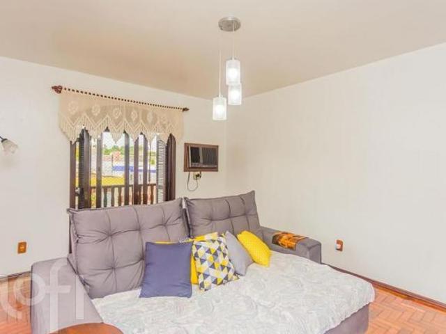 Casa à venda em Jardim Itu Sabará com 271 m², 3 quartos, 1 suíte, 2 vagas