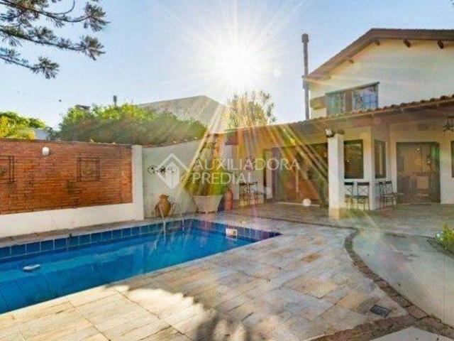 Casa à venda em Jardim Isabel, com 04 dormitórios