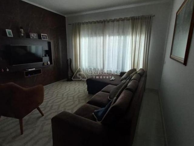 casa à venda em Jardim Laudissi