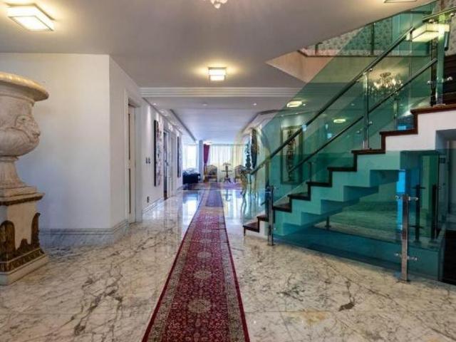 CASA A VENDA EM JARDIM LEONOR