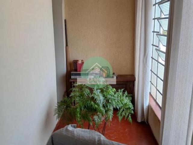 casa à venda em Jardim Leonor