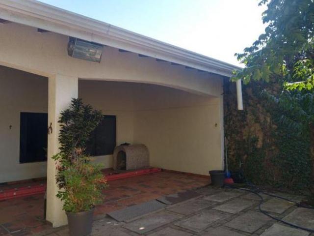 casa à venda em Jardim Pinheiros