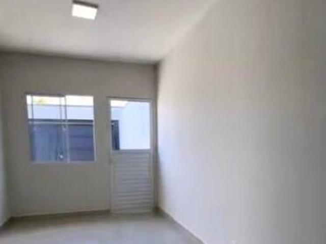 Casa à venda em Jardim Primavera, Limeira – 2 Quartos, Quintal e Vaga Dupla