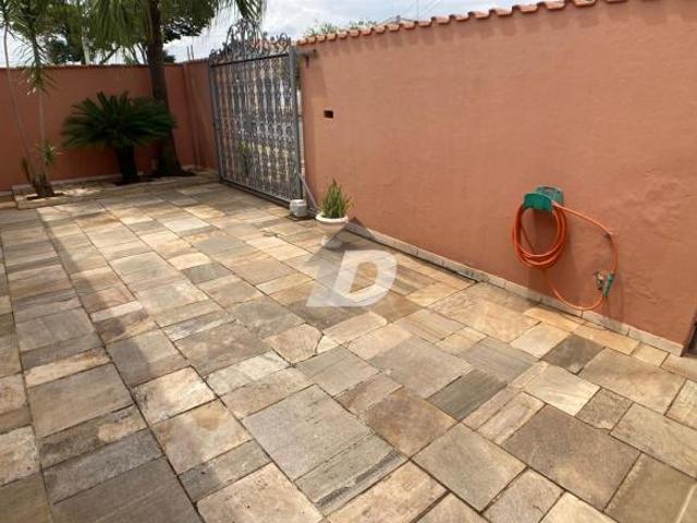 casa à venda em Jardim Proença