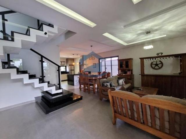 casa à venda em Jardim Regente