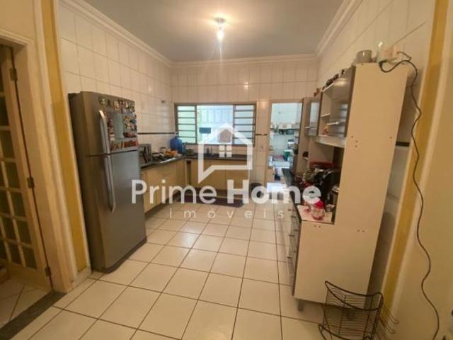 casa à venda em Jardim Regina