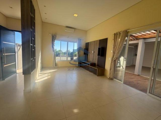 casa à venda em Jardim Residencial Dona Lucilla