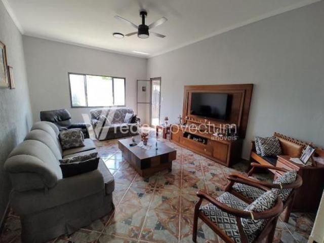 casa à venda em Jardim Roseira