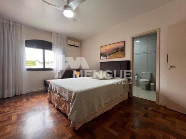 Casa à venda em Jardim Sabará