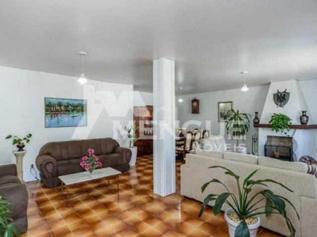 Casa à venda em Jardim Sabará