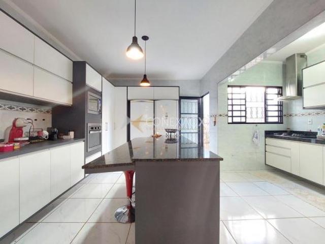 casa à venda em Jardim Santa Genebra
